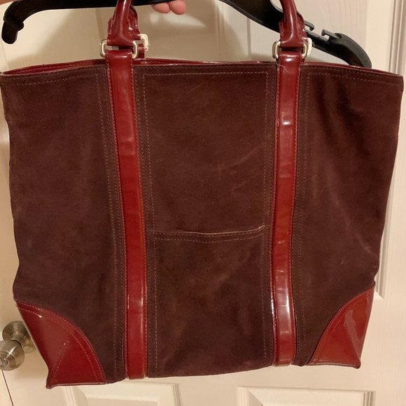 Ann Taylor | Bags | Ann Taylor Burgundy Suede Tote Bag W Patent Trim ...